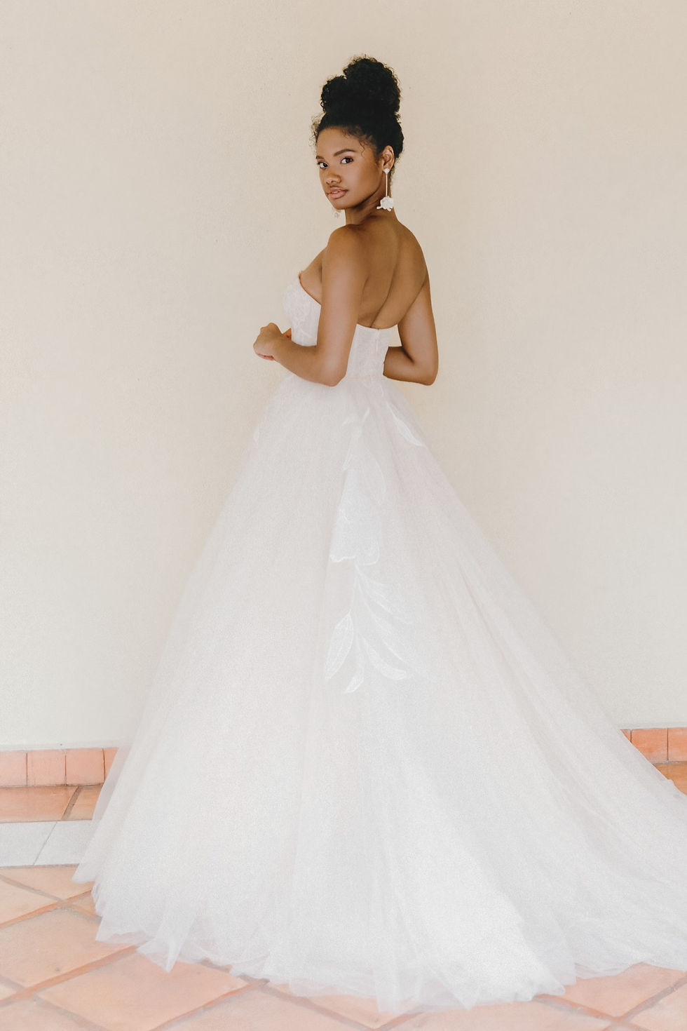 The One Bridal Outlet | Budget wedding dresses | 22 Commonhall Street ...