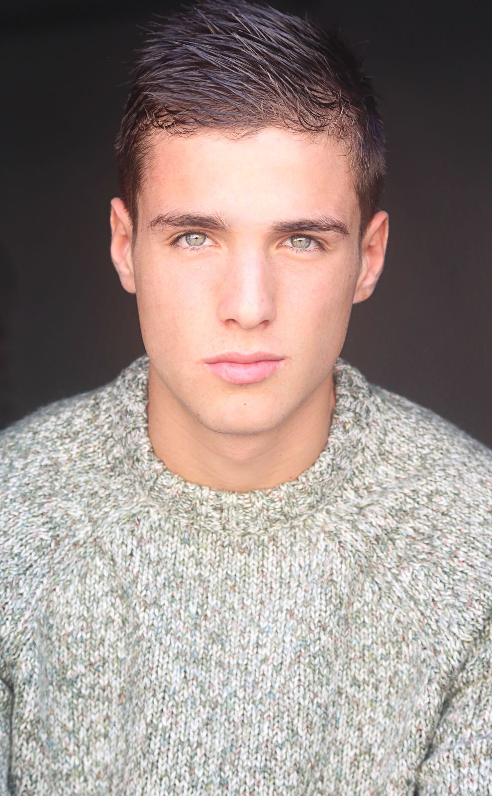 Chicos Geniales Models | Alejandro Aranda | Portafolio