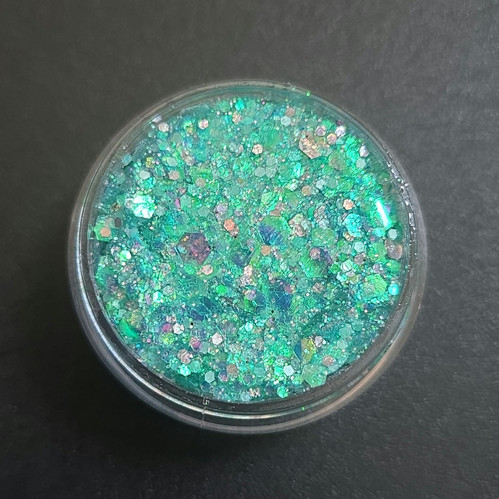Essential Glitter Balm - Amazon Mist (Best Before Sep 2025) | 2meenie