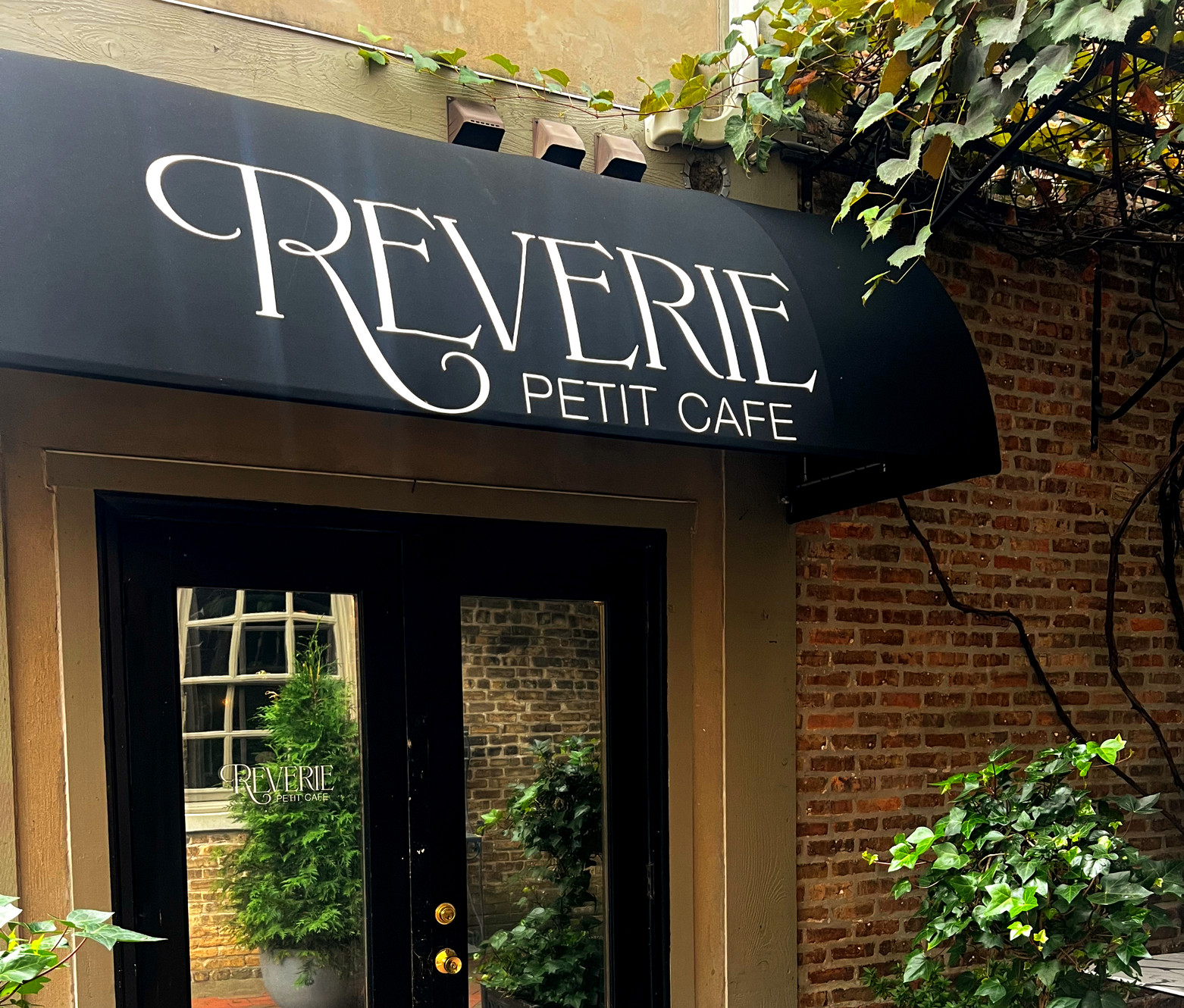 About Us | Reverie Petit Cafe