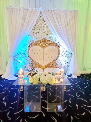 Clear ghost table | gloglocreations