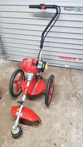Wheeled strimmer 52cc | CastlerockLawnmower