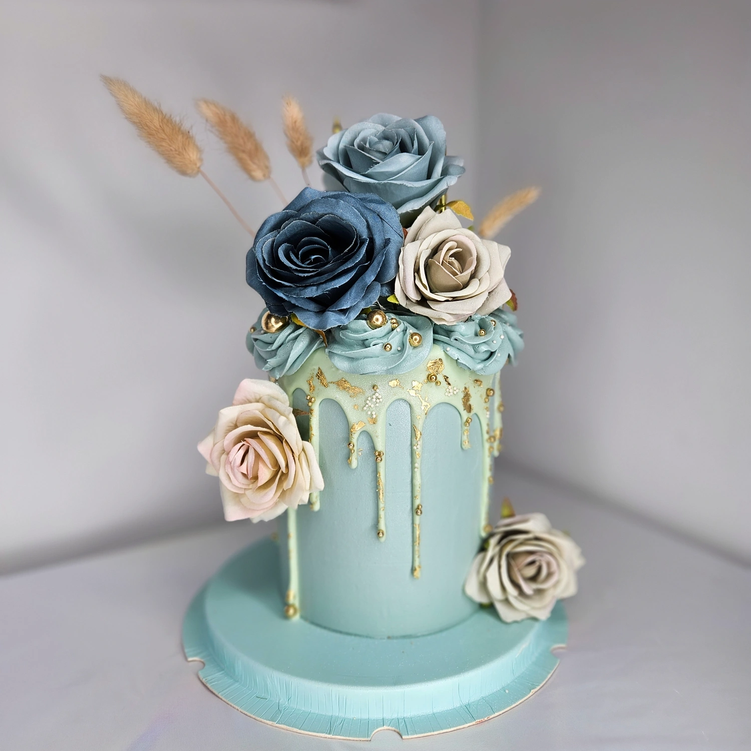 Custom Cakes | KayzPopz Boutique Bakery | Toronto