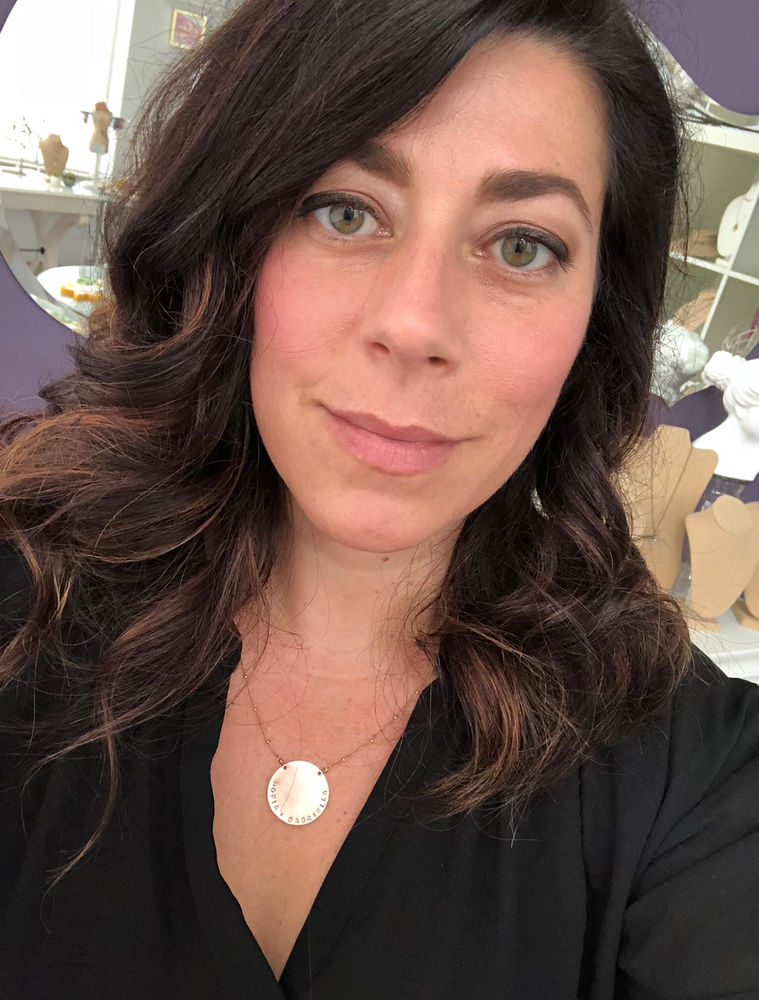 Woman Owned Business Isabelle Grace Jewelry / A-list Nation