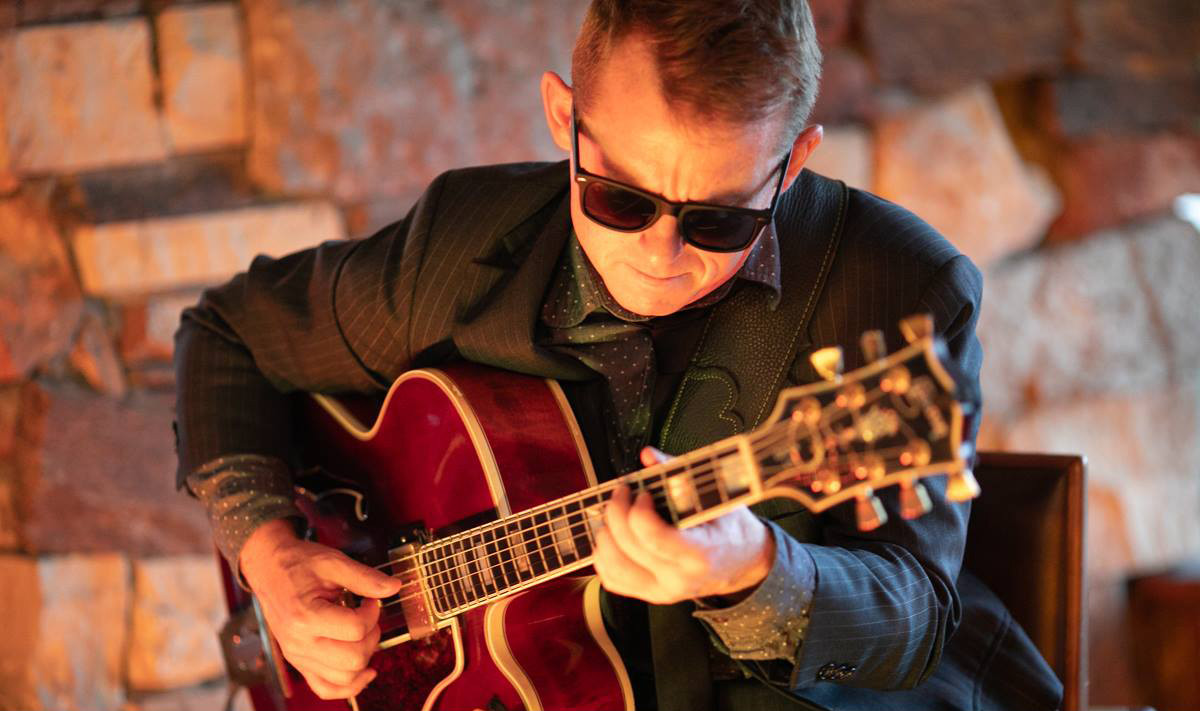 Jack Tone-Riordan Jazz Guitar | San Francisco