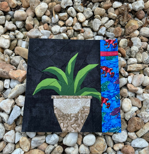 Potted Shelf Plant FPP Science Bookcase 10"x10" | Nerdy Quilter Design