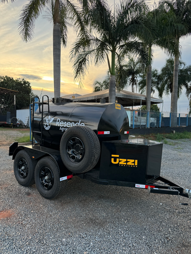 Reboque de Abastecimento 2000 Litros | uzzi trailer