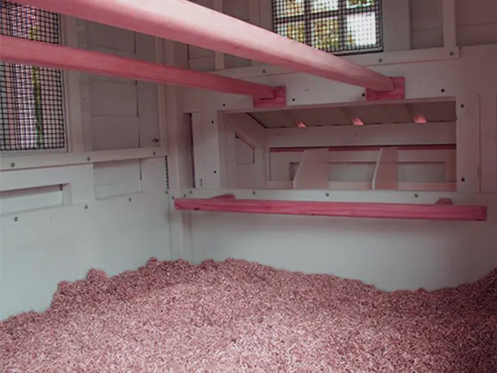 The Deep Litter Method: Benefits and Best Practices