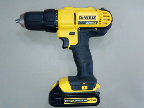 Taladro/Atornillador inalámbrico de 1/2" DCD771 | dewaltslp