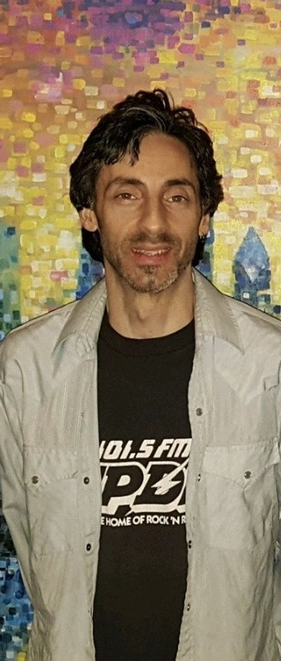 Michael Corn Unplugged: Navigating Genres, Politically-Charged Humor ...