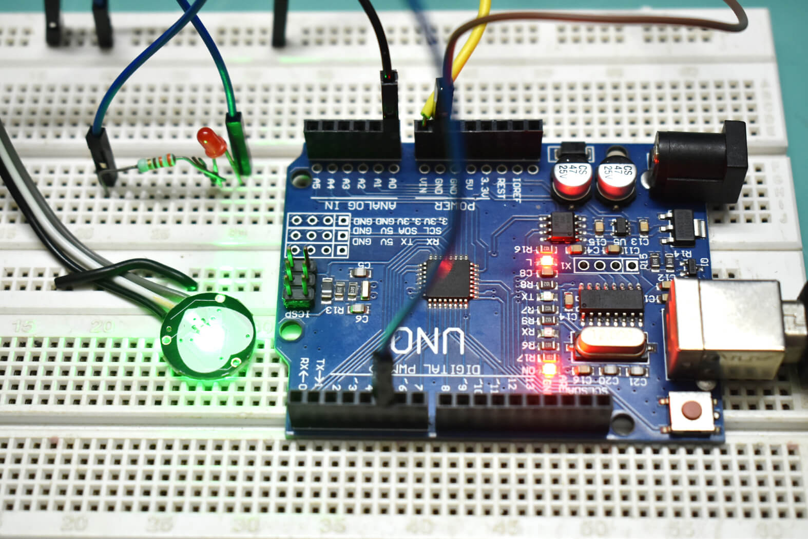 Heart Beat Sensor Interface with Arduino and OLED display