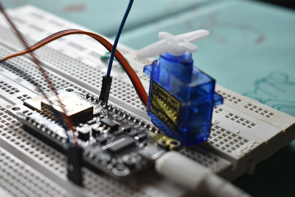 NodeMCU Wifi Controlled Servo NodeMCU Wifi Controlled Servo