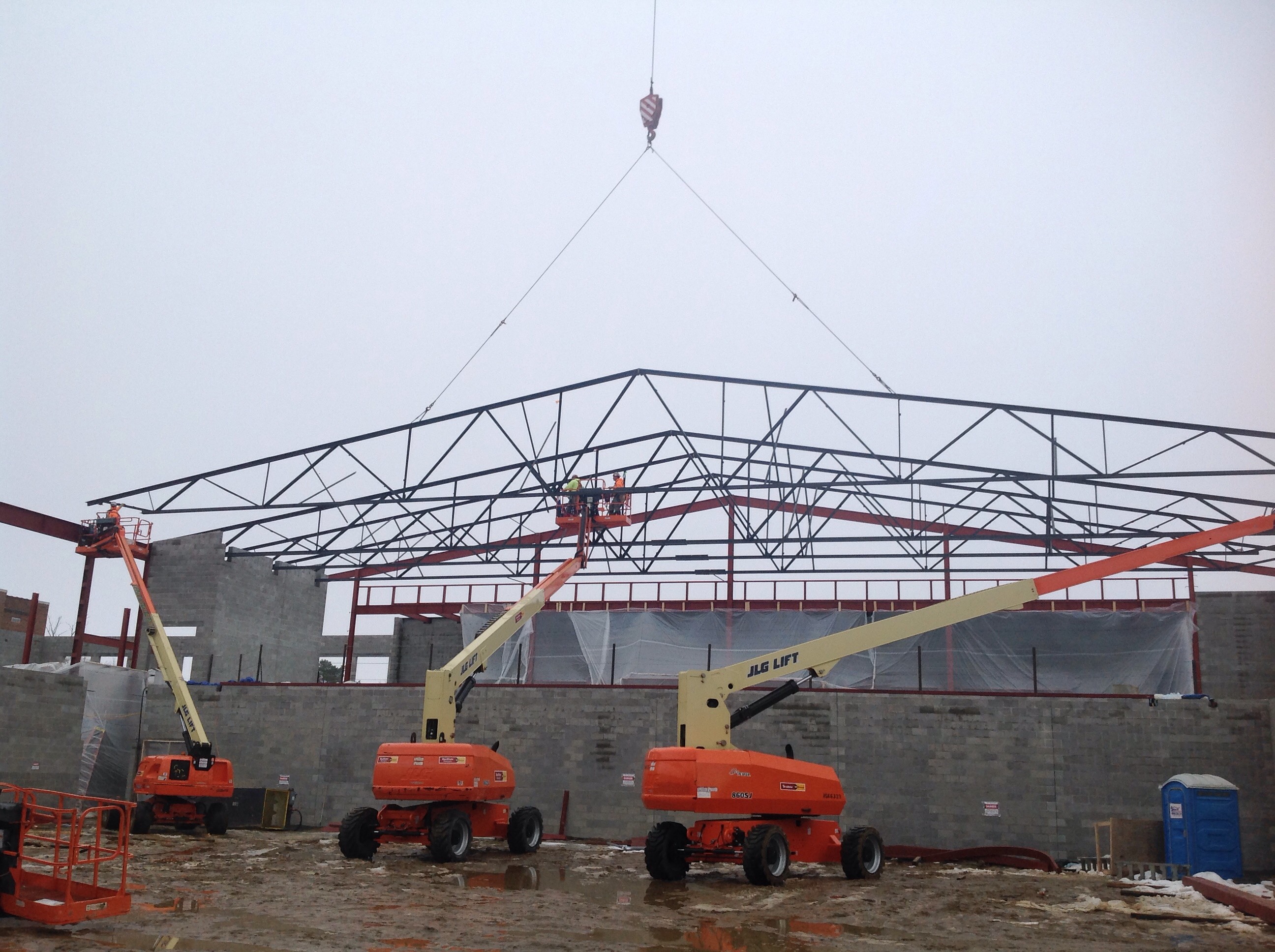 Structural Steel Erection | Redinger Steel Erectors, Inc.