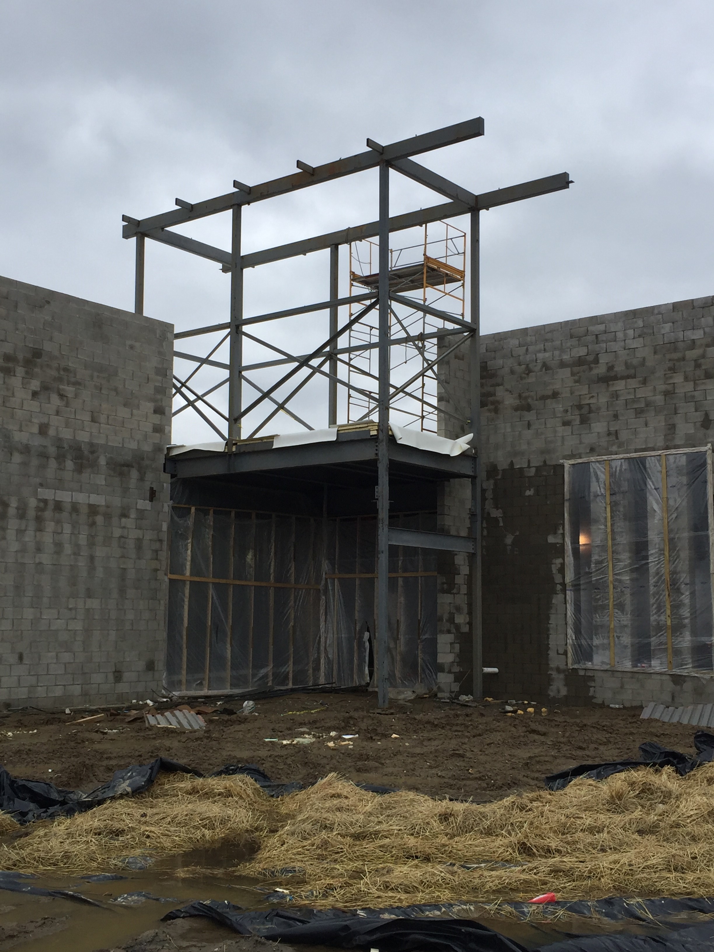 Structural Steel Erection | Redinger Steel Erectors, Inc.