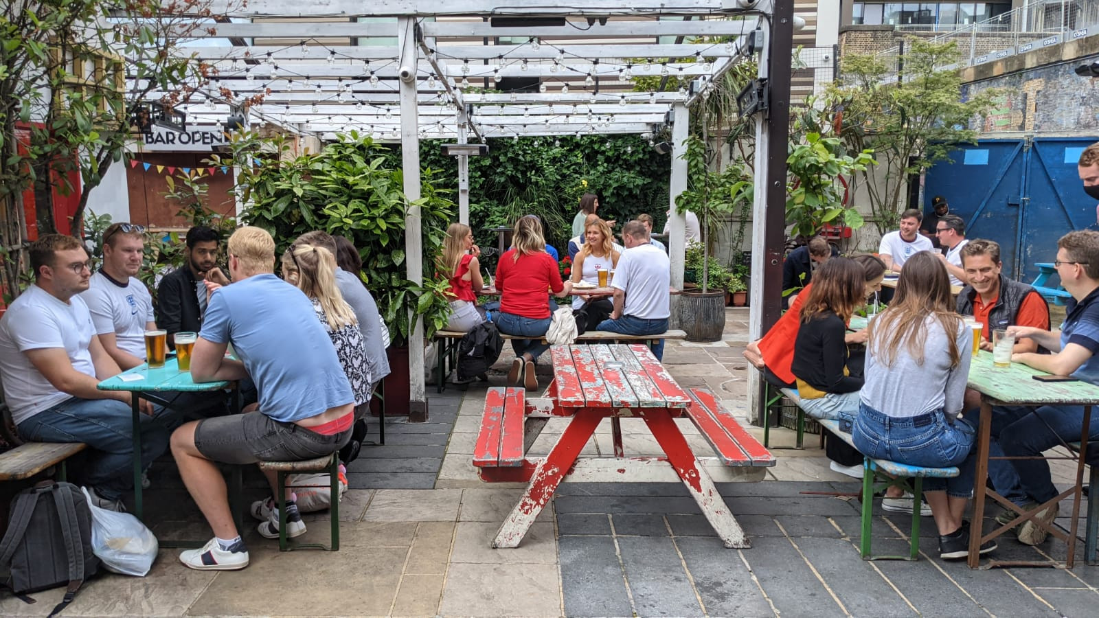 Get £10 off at The Crown and Shuttle pub with CityStack, the perfect ...