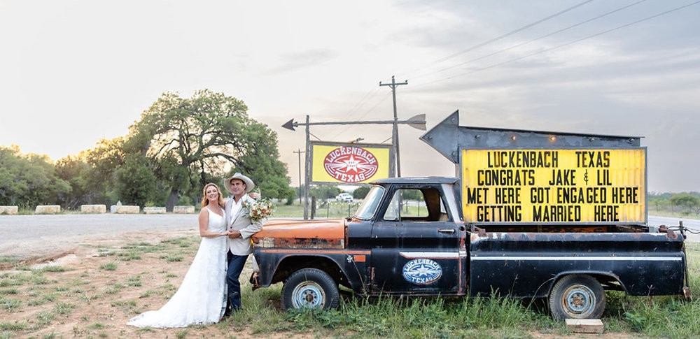 Jake and Lillian Martin Celebrate Dream Wedding in Historic Luckenbach ...