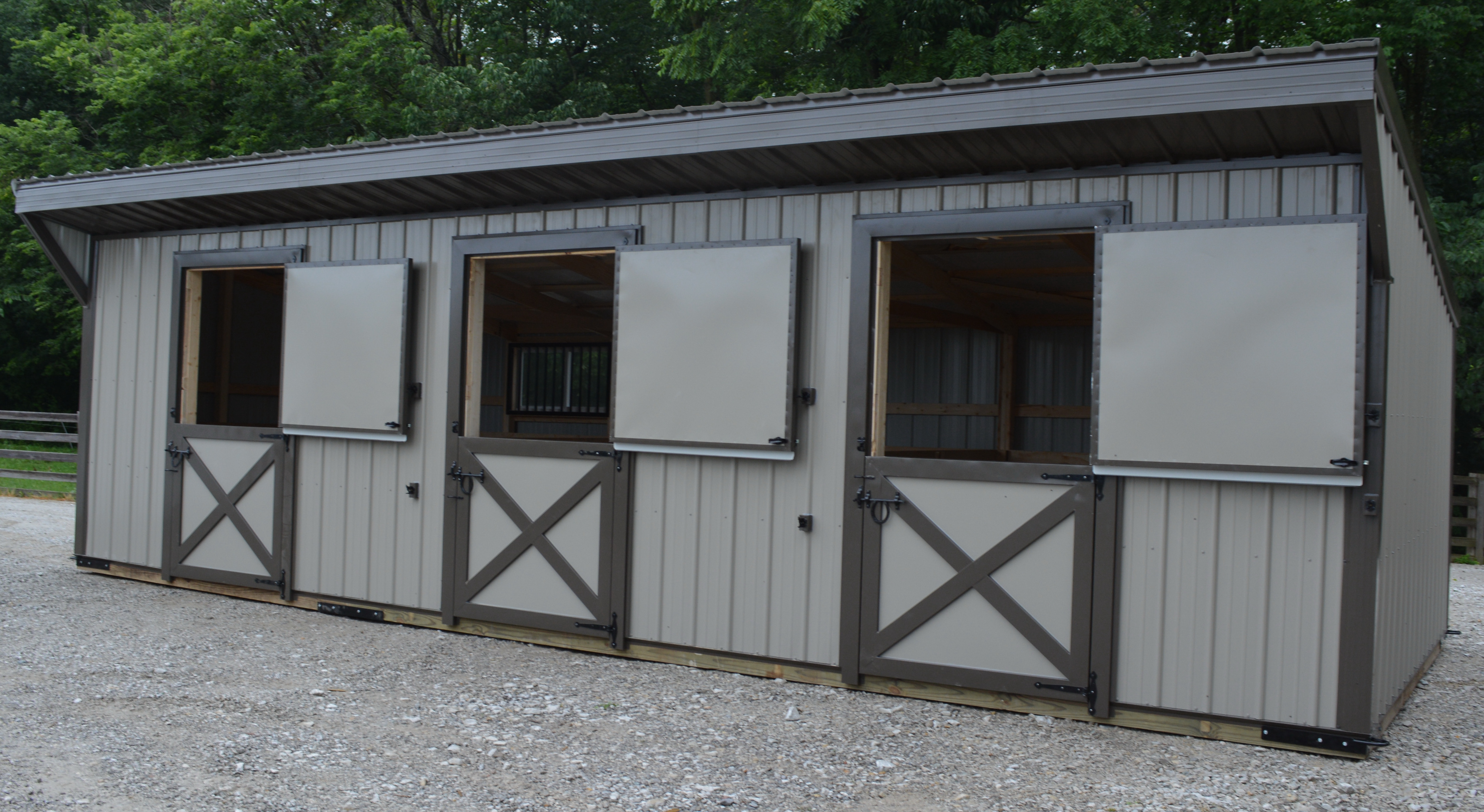 Dutch Door Horse Barns | horse-barns-1