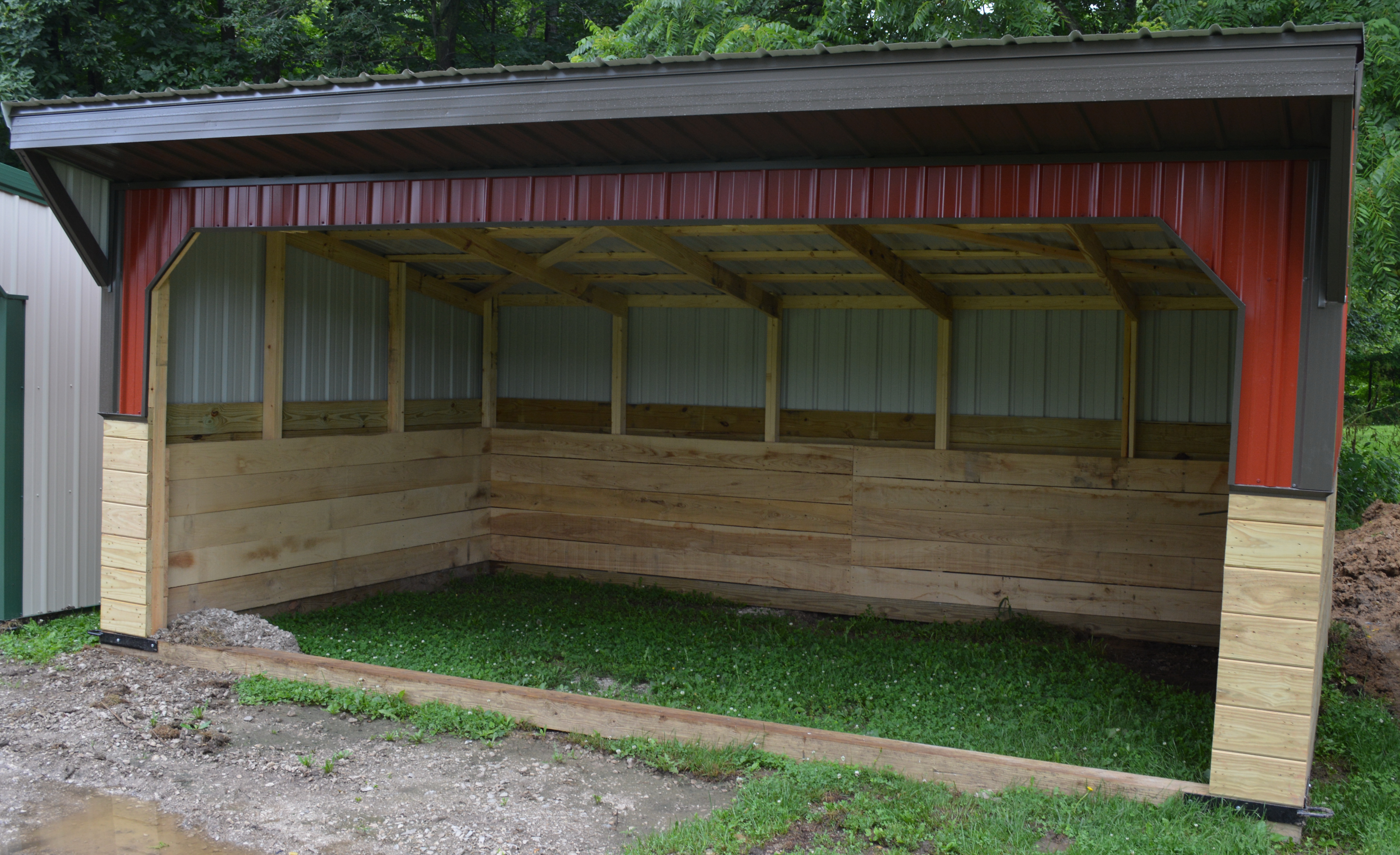 Open Front Wood and Metal Shed Roof | horse-barns-1