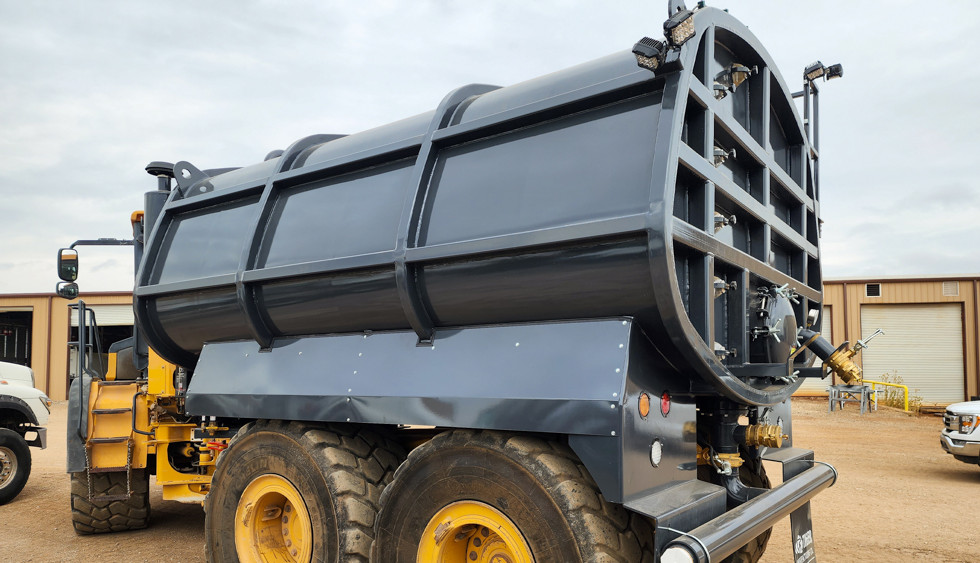Off-Road Water Trucks | Tiger Manufacturing