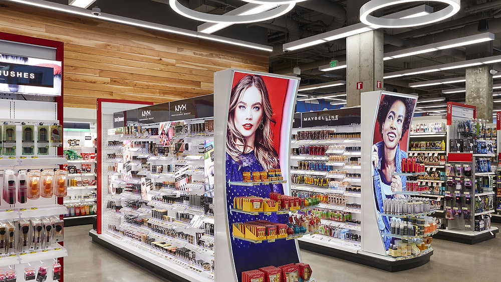 Retail Fixture Installation