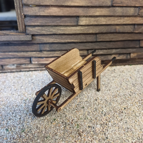 Wheelbarrow Kit – 16mm / SM32 Scale / 1:19 | Steadcut Models