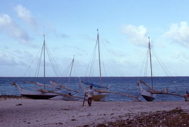 Reconnecting with the sea tradition: Marshallese rekindling interest in ...