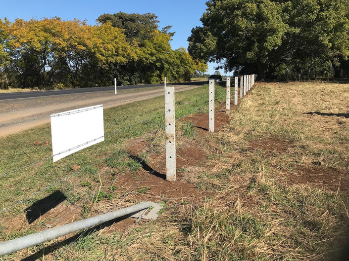 Gallery | Concrete Posts and Pickets