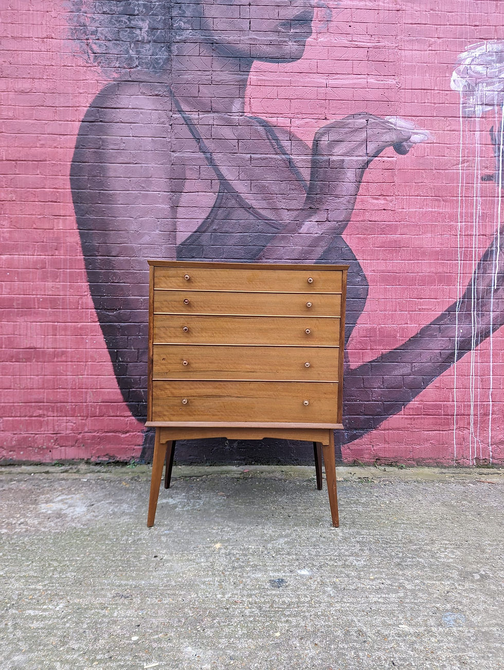 Shop Vintique London 2/7