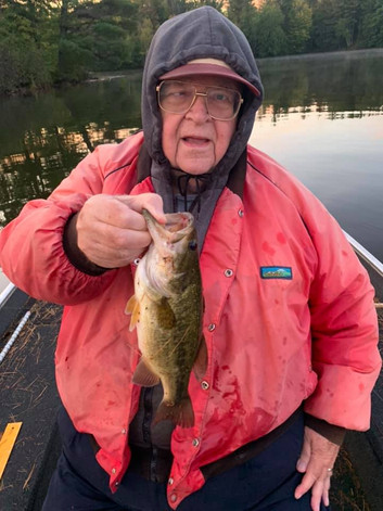 Sandy Point Guide Service | Chippewa Flowage | Radisson