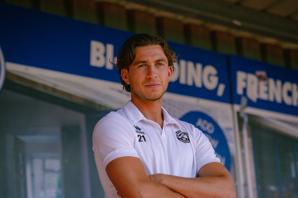 WELCOME TO THE TUDORS | Charlie Rowan