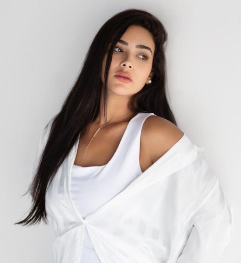Top Dubai Models - Stunning Talent: Mayada, F0365