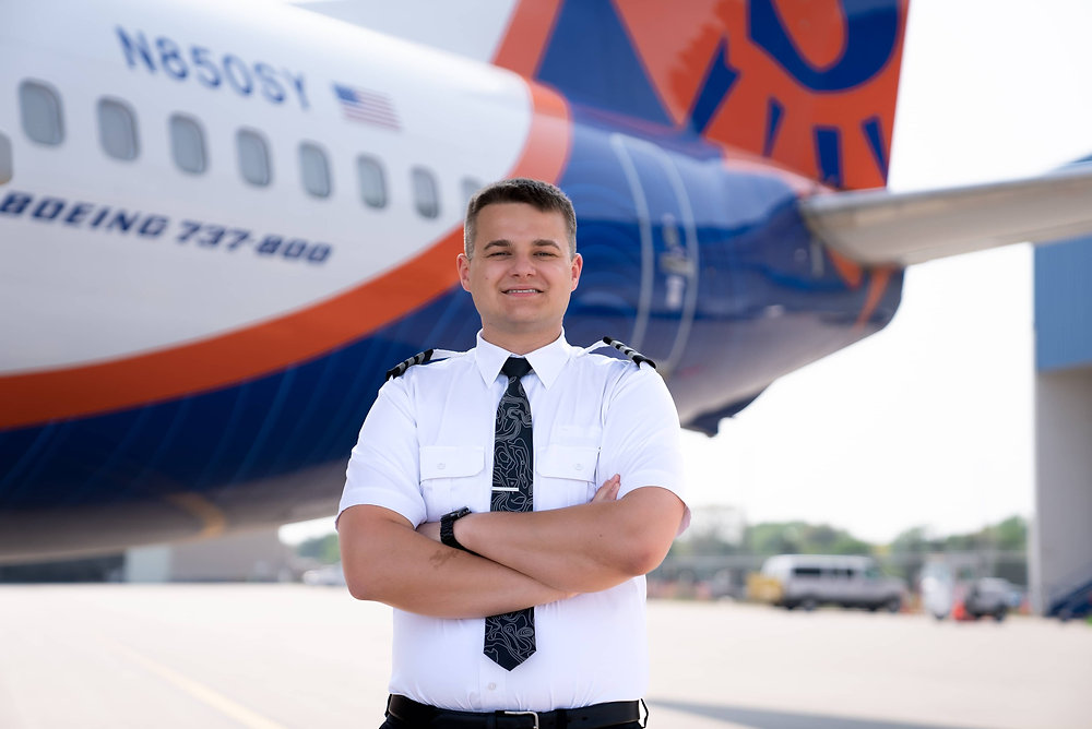 Ryan Knipping: From first flights to First Officer