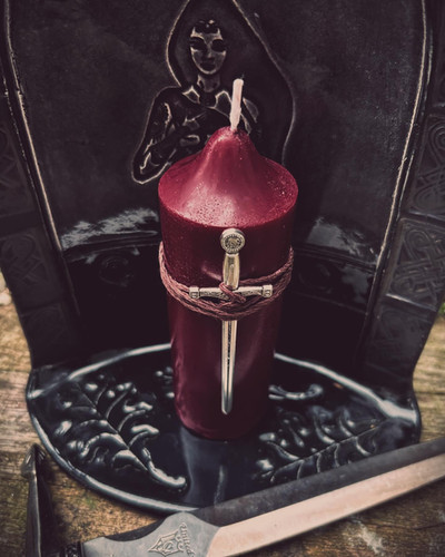 Blade over Shield ★ The Morrigan Protection ★ Spell Candle ...