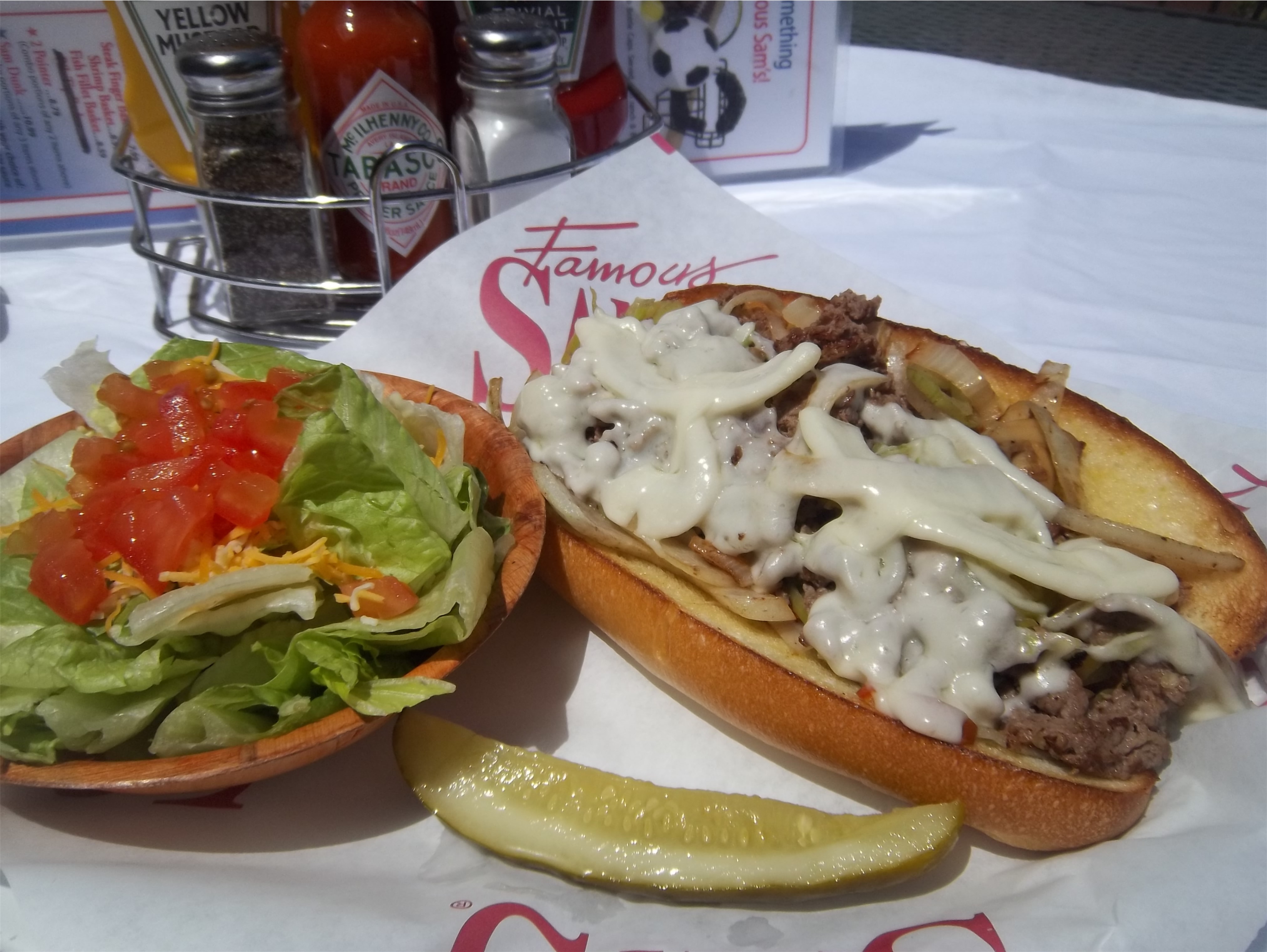 Sports Bar | Tucson | Famous Sams