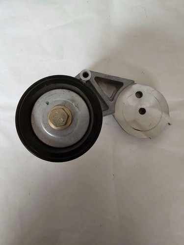 1943947 Pulley Idler Tensioner OEM Paccar | BB Overstock & Salvage