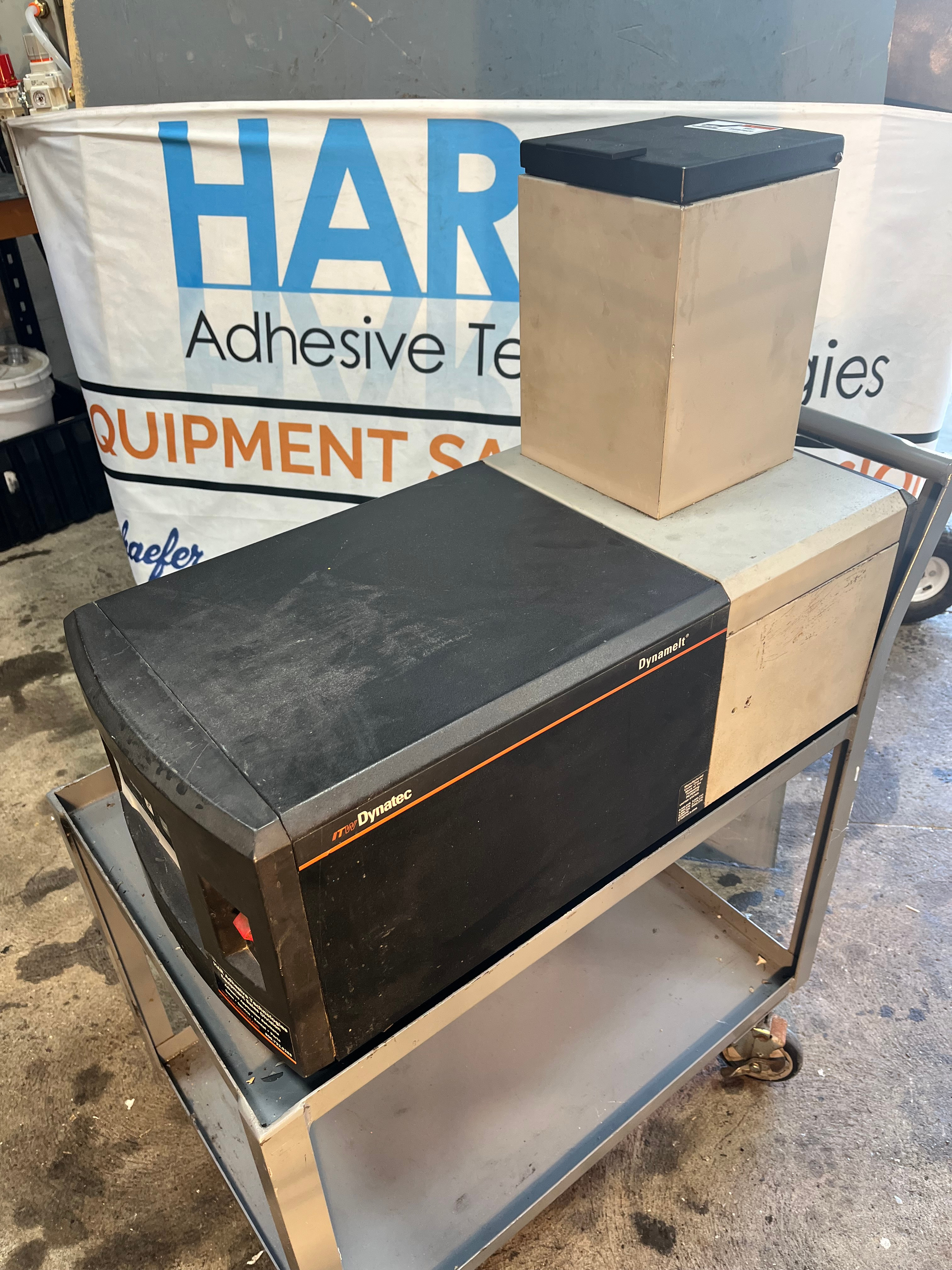 DYNAMELT S22 2 HOSE 240V DUAL GEAR PUMP 2009 | Har Adhesive Technol
