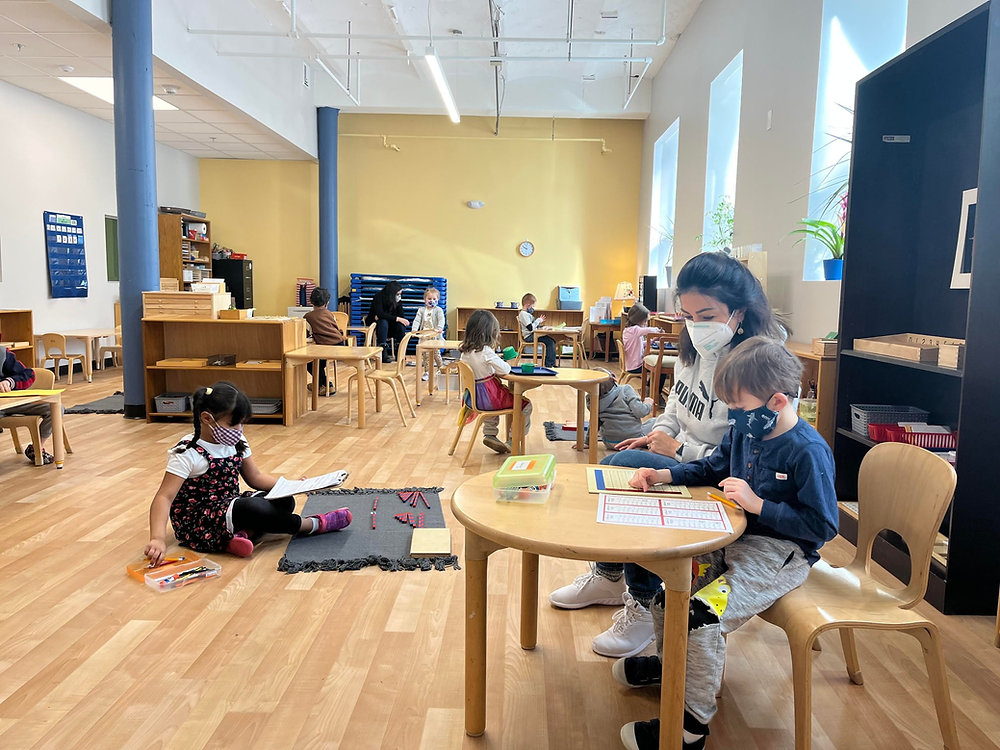 Castle Island Bilingual Montessori