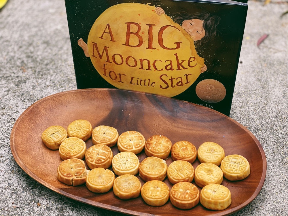 A Big Mooncake for Little Star