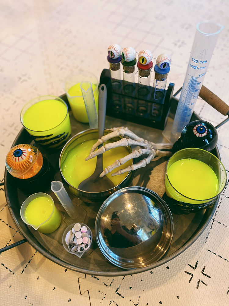 Invitation to Explore Ooey, gooey, MONSTER SLIME!