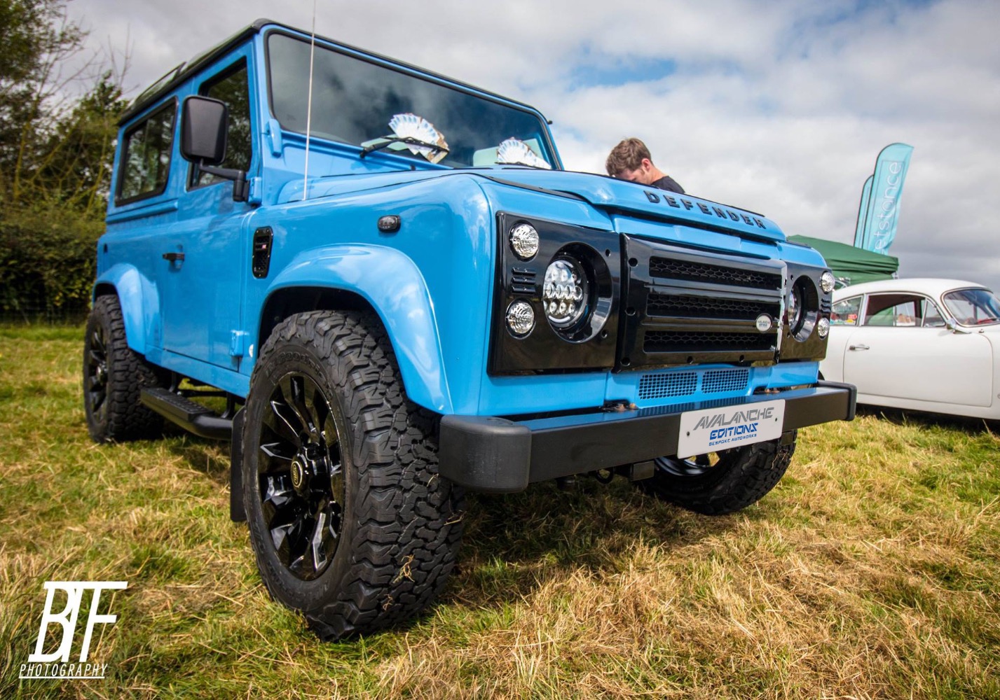 Avalanche Automotive - Defender 90 Project 'Fire'