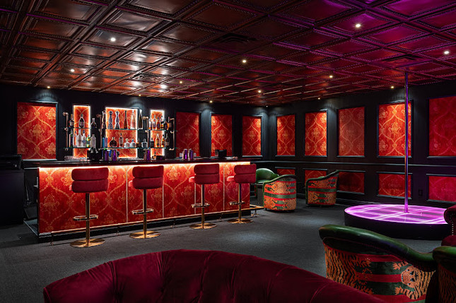 Miami Nightclub | Club Pink Pony | Miami, Florida