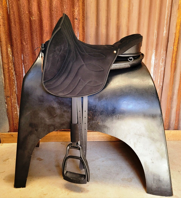 Ghost Saddles | Holistic Equine Saddlery & Tack