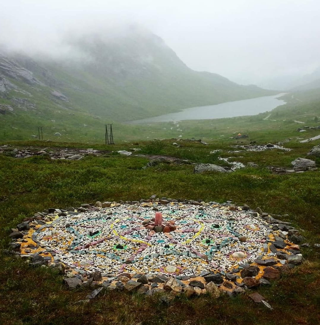 Guided by Earth í Mjólkurbúðinni