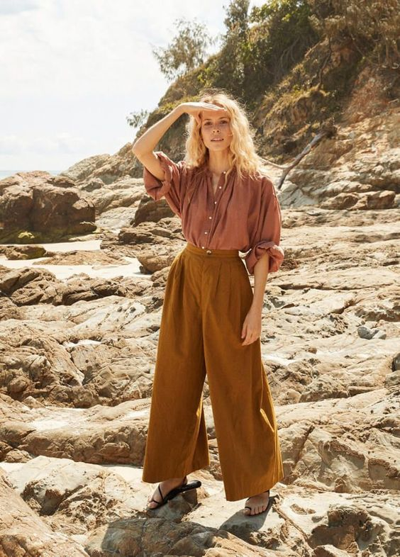Building Your Earthy Outfit: 22 Essential Clothing Pieces