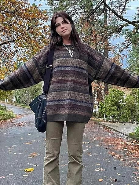 Building Your Earthy Outfit: 22 Essential Clothing Pieces