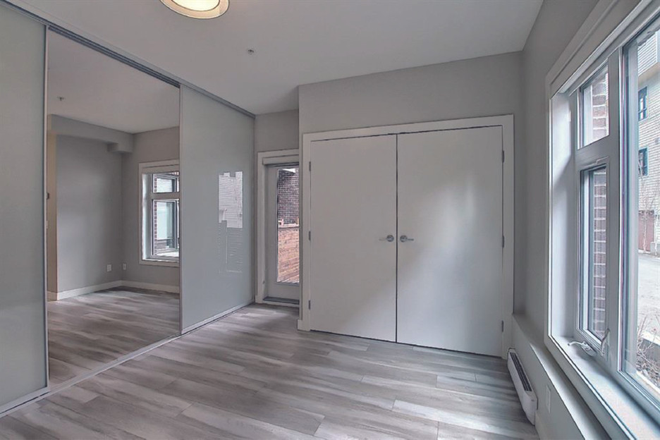 TEN MOUNT ROYAL CONDO DEVELOPMENT