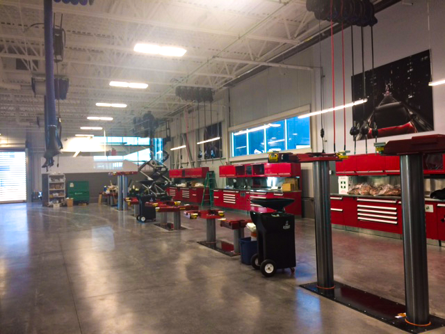 COUNTRY HILLS NISSAN