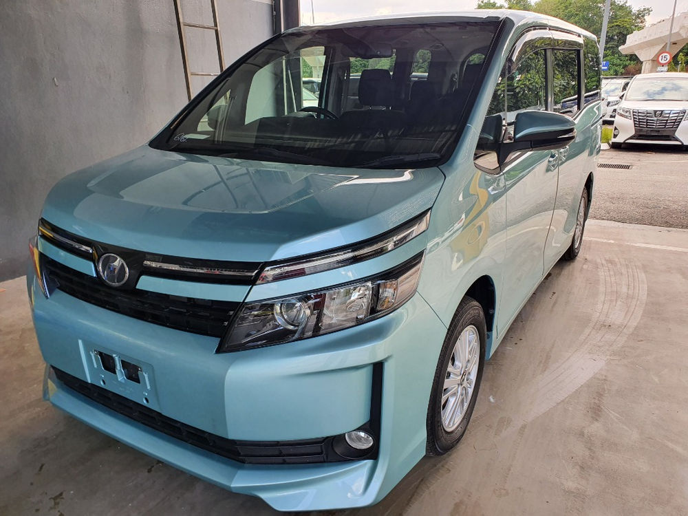 Toyota Voxy Specifications, All For Sale