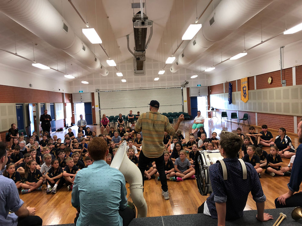 Workshops / School Concerts