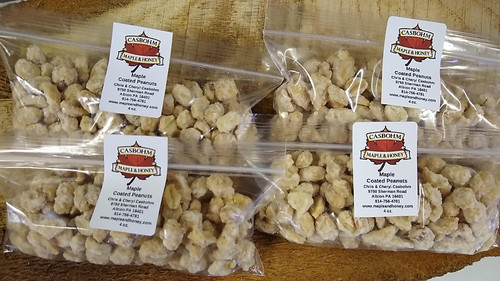 Maple Coated Peanuts | MapleandHoney